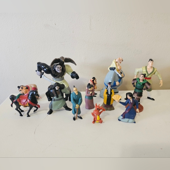 Disney | Toys | Disney Mulan Figures Set Of 2 | Poshmark